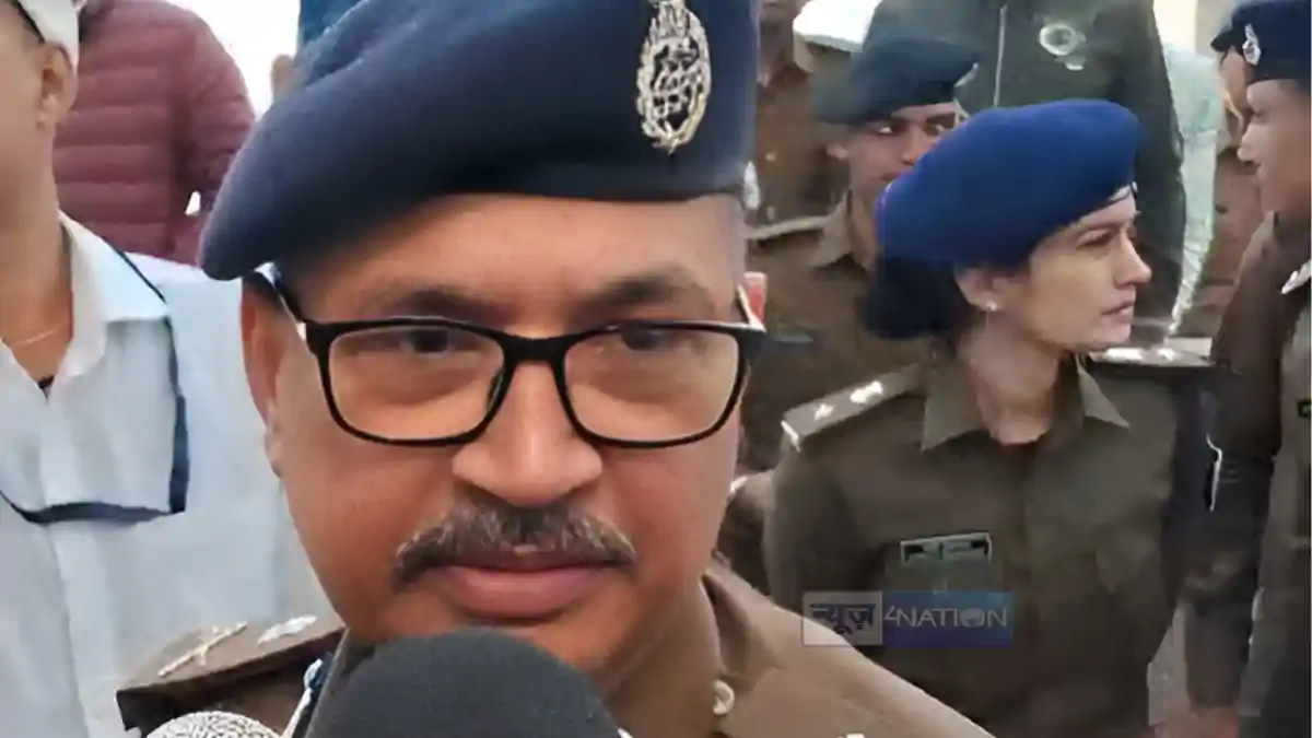 Bihar News: बिहार DGP विनय कुमार का गाड़ियों पर स्टीकर को लेकर बड़ा आदेश, ऐसे पकड़ाए तो जाएंगे जेल